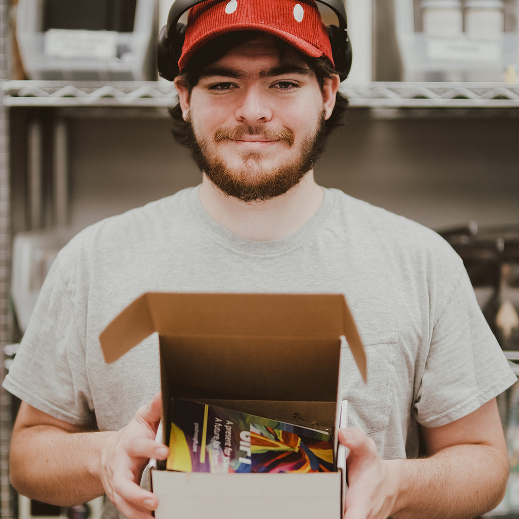 Goodness Gift: Gift Boxes that Give Back